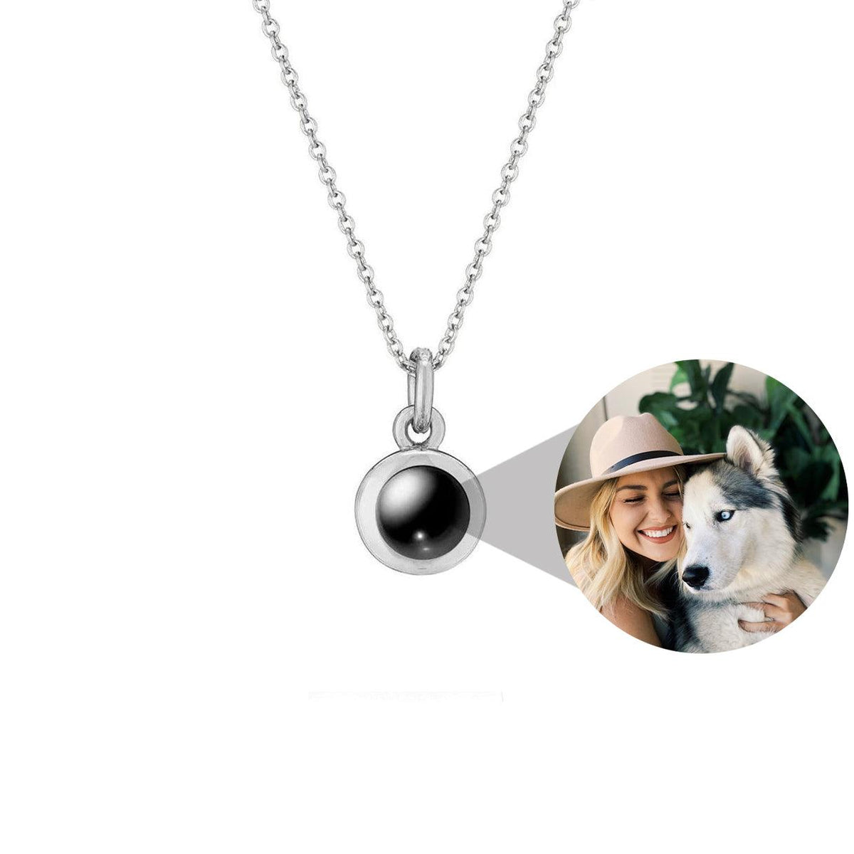 Women Photo Projection Necklace Online – Custom Photo Projection Charm ...